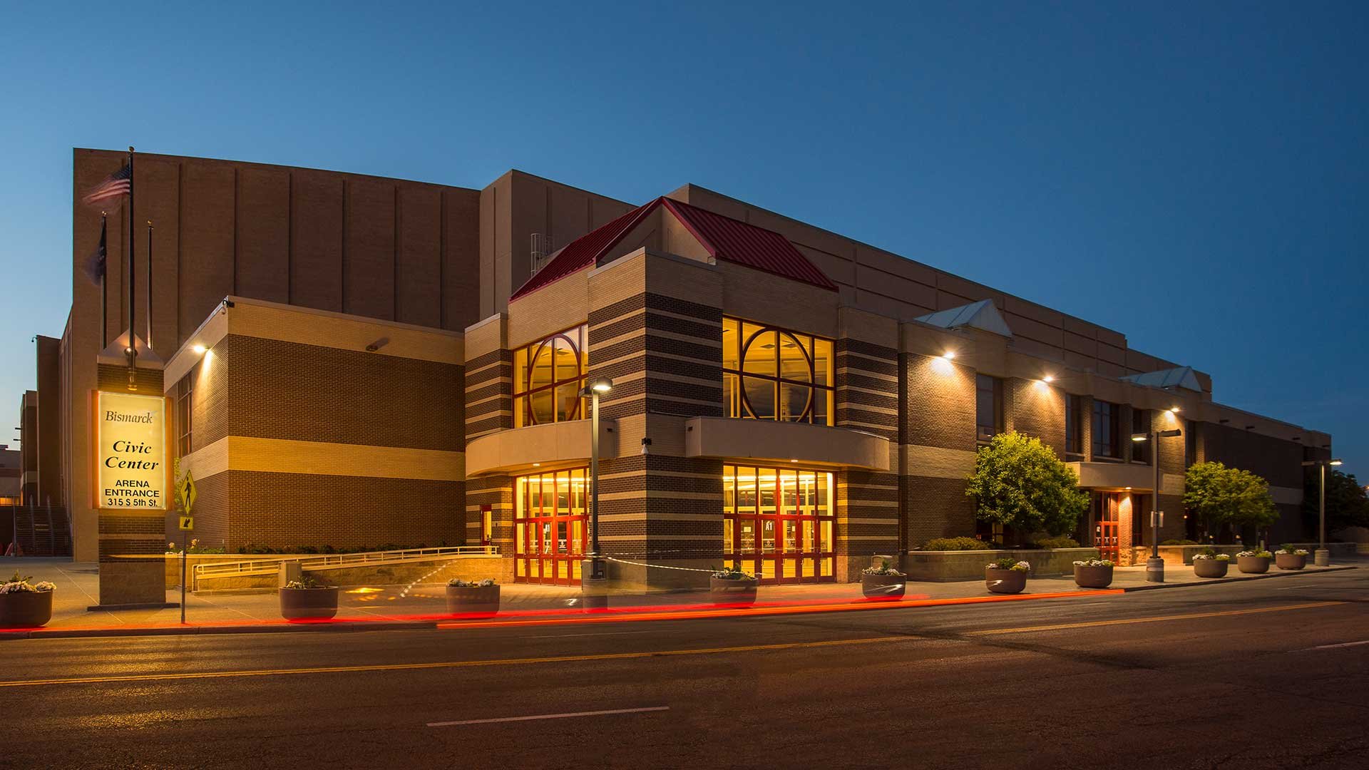 Bismark Civic Center | Sands Wall Systems